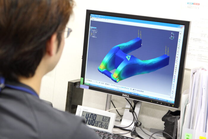 CFRP Prototyping Example: “Carbon Swing Arm” Fabrication | UCHIDA